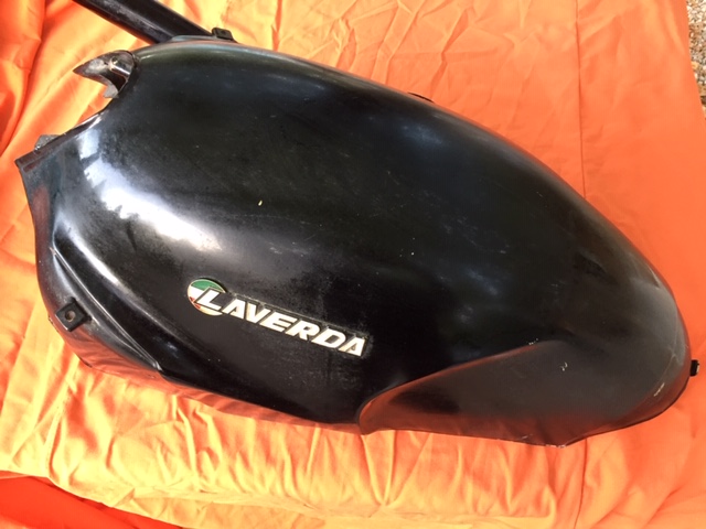 Réservoir Laverda 1000 RGS / RGS 1000 fuel tank - JLO Tech